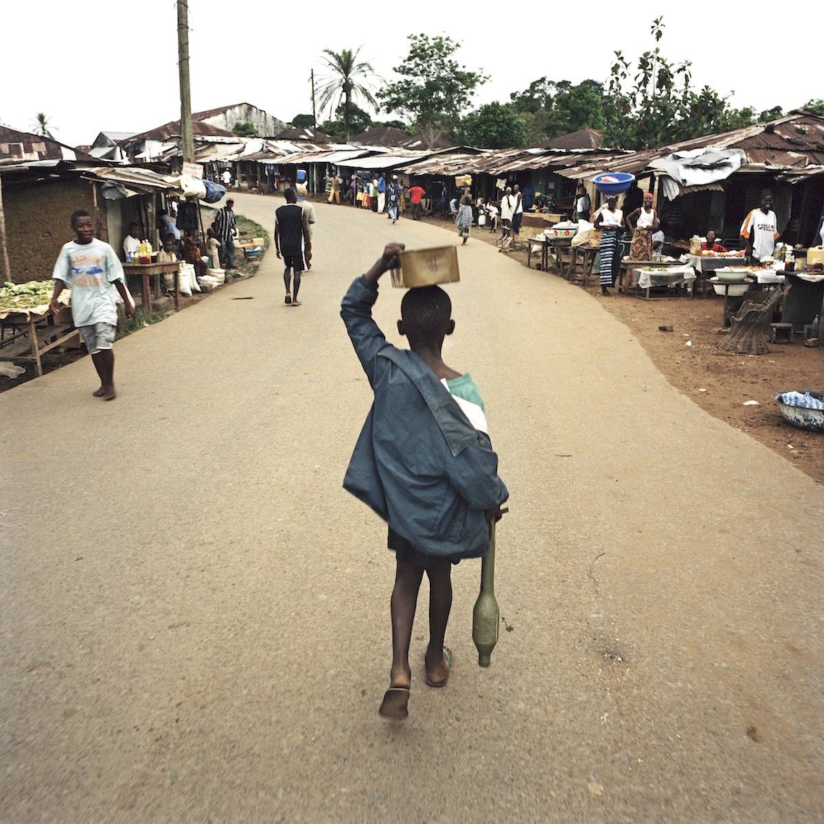 Tim Hetherington Trust | Liberian Civil War revisited Photoville ...